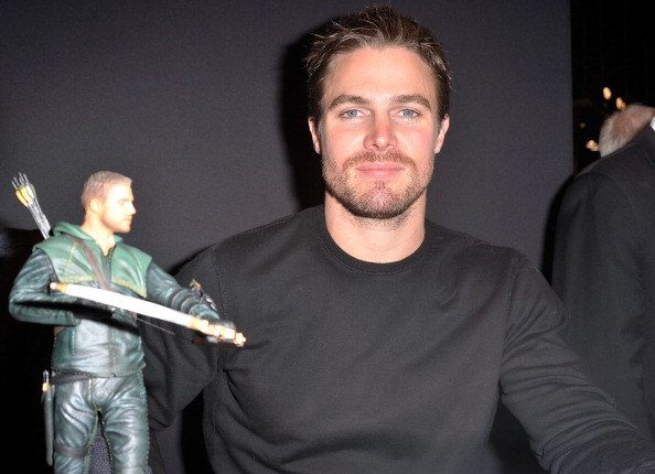 Stephen Amell Net Worth | Celebrity Net Worth