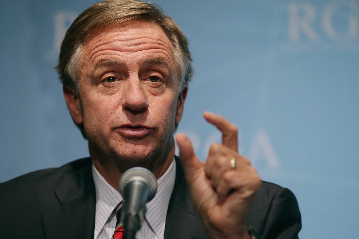 How Billionaire Tennessee Governor Bill Haslam Became The Richest ...