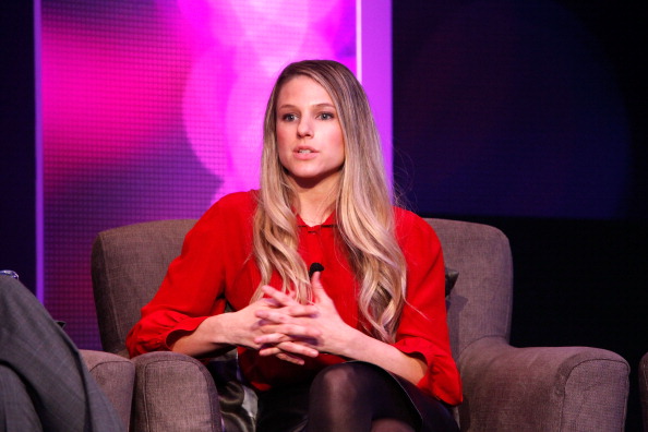 Lisa Donovan Net Worth | Celebrity Net Worth