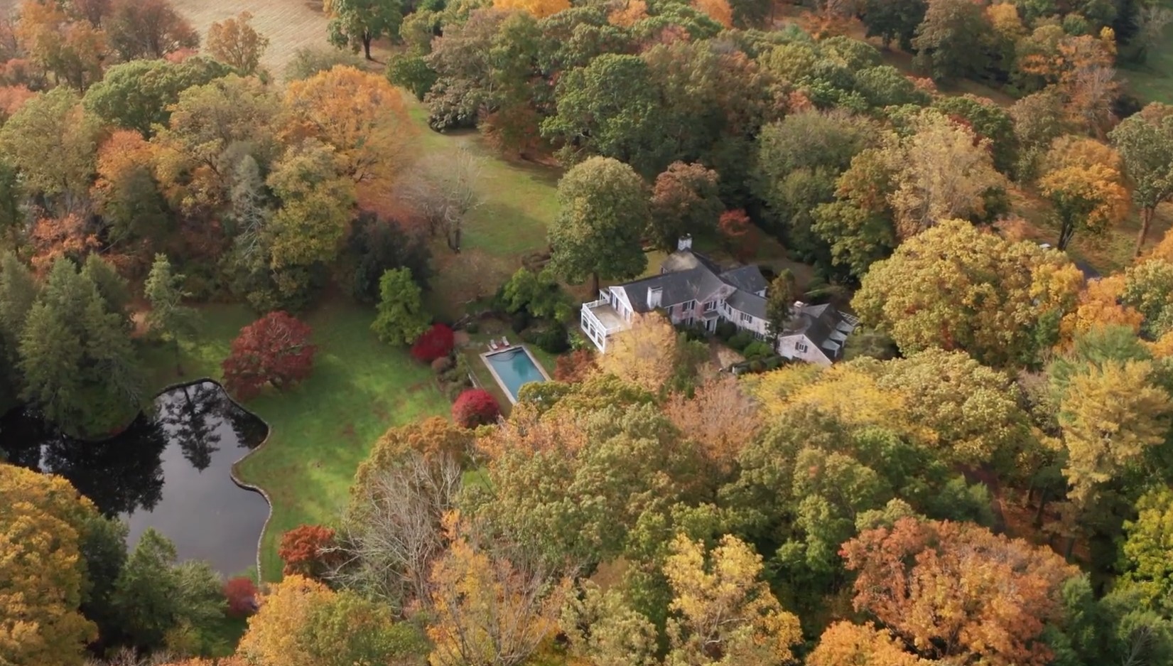 Paul Simon And Edie Brickell Sell Connecticut Estate For $10.8 Million ...